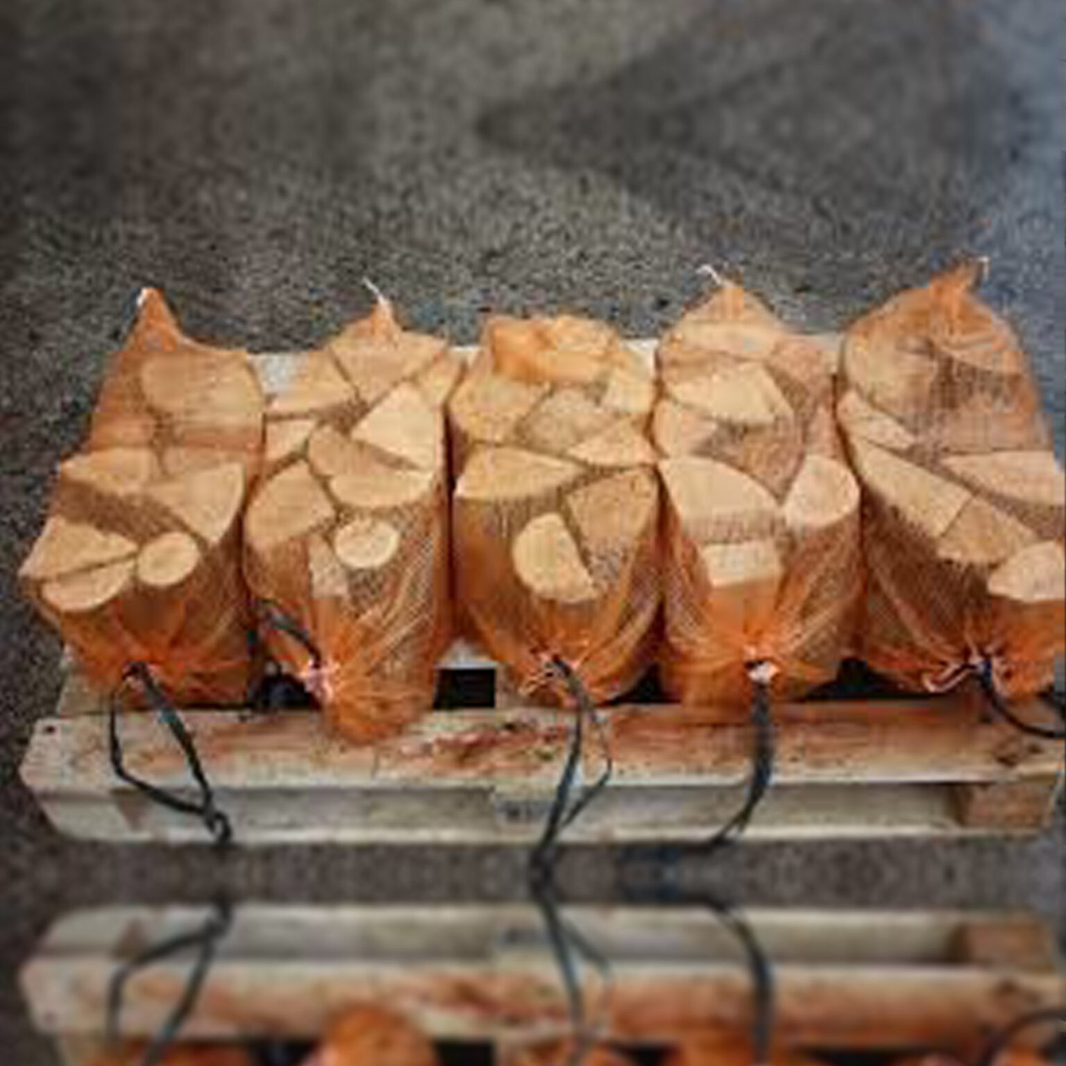 Kiln Dried Logs – Glossop Coal and Log Supplies
